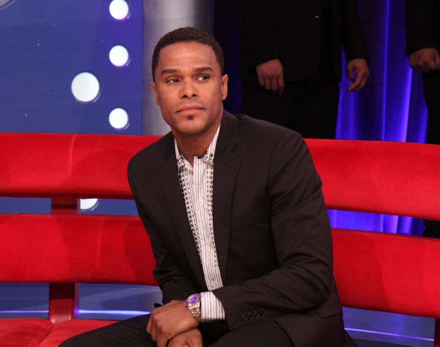 OMG! 14 Gorgeous Pictures Of Maxwell!